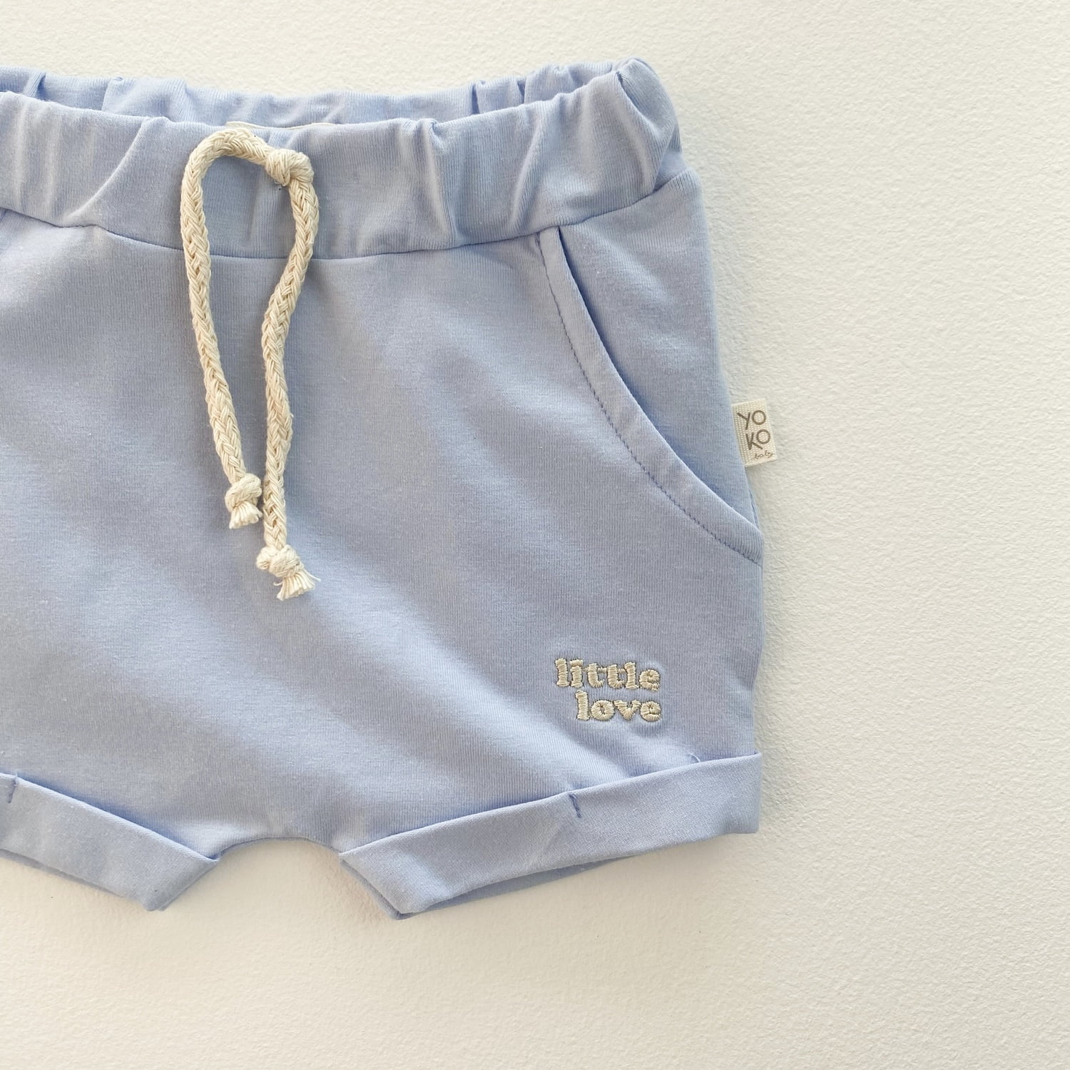 Conjunto Bebe Camiseta e Short - Azul Sereno www.yokobaby.com.br