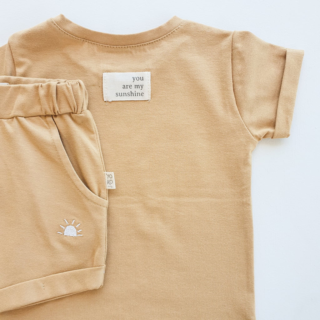 Conjunto Bebe Camiseta e Short - Mel www.yokobaby.com.br